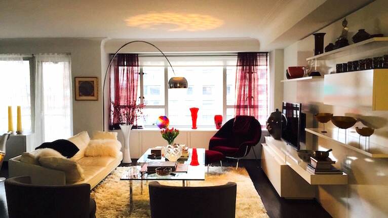 Posh NYC Apartment in Famous Manhattan House - Luxury Home Exchange in ...