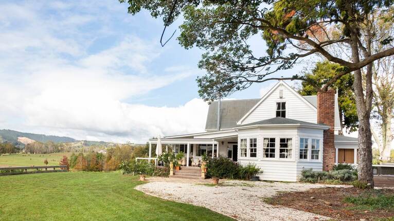 Hololio House - Historic Homestead at Clevedon Polo Club - Luxury Home ...
