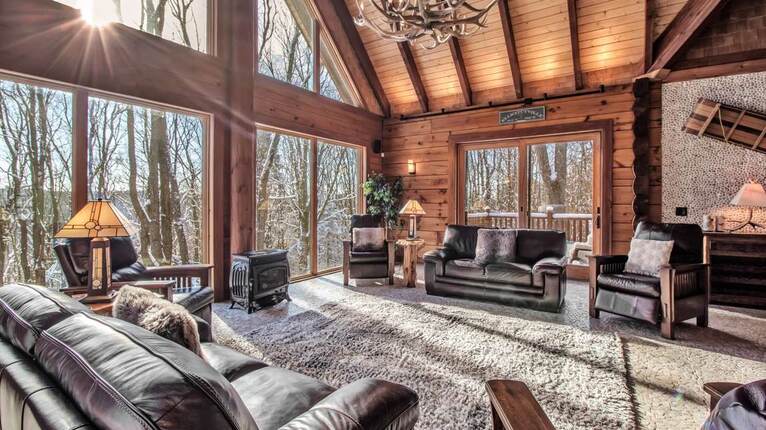 Log Cabin Across from Skiing Resorts - Luxury Home Exchange in ...