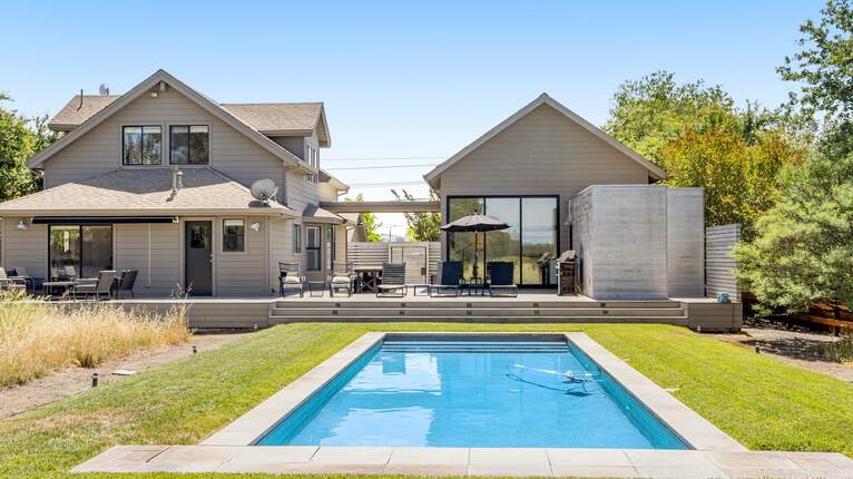 Quintess Collection - Valley Vineyards - Luxury Home Exchange in ...