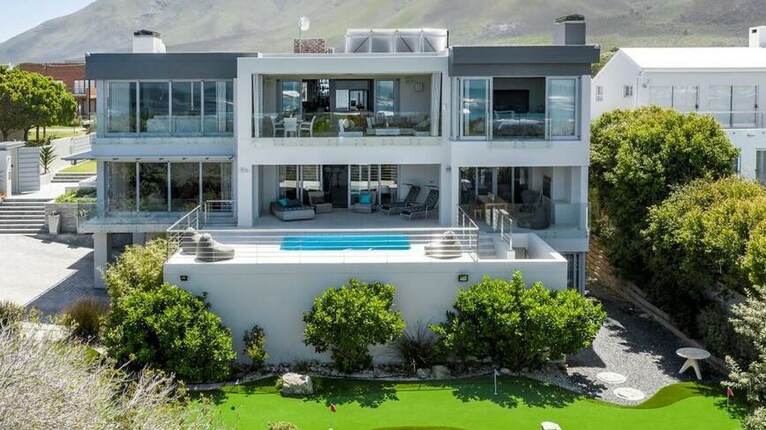 Stamford On Sea - Luxury Home Exchange in Ornus District, Hermanus ...