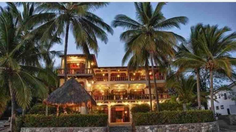 Spectacular Casa Coco - Luxury Home Exchange in Bucerías, Nayarit, Mexico