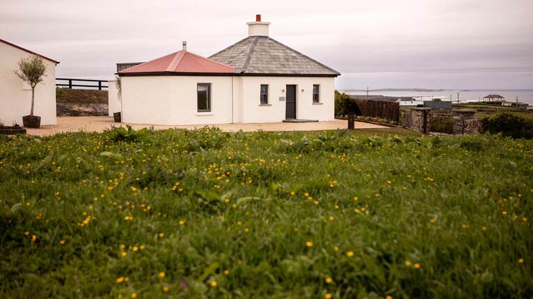 The Gate Lodge - Luxury Home Exchange in Milltown Malbay, Clare, Ireland