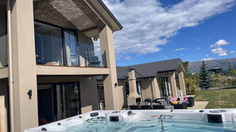 Ultimate Wanaka Retreat | Mountain Views & Swim Spa - Luxury Home ...
