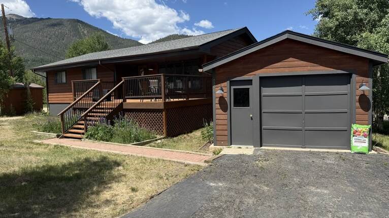 Elegant Alpine Escape in the Heart of Summit County - Luxury Home ...